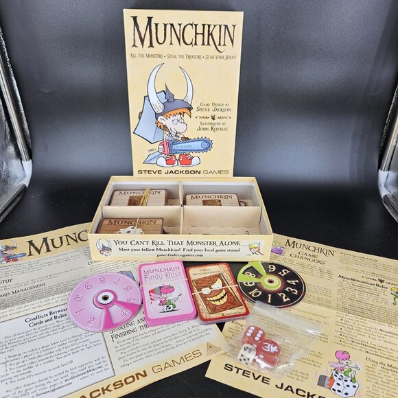 Steve Jackson Games | Games | Munchkin Board Game Steve Jackson Games ...